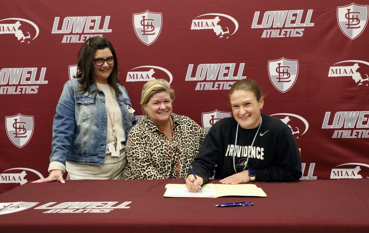 “I Touch the Future. I Teach.” – Christa McAuliffe - InsideLowell