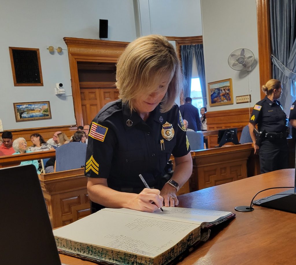 Scenes From A Swearing In - InsideLowell
