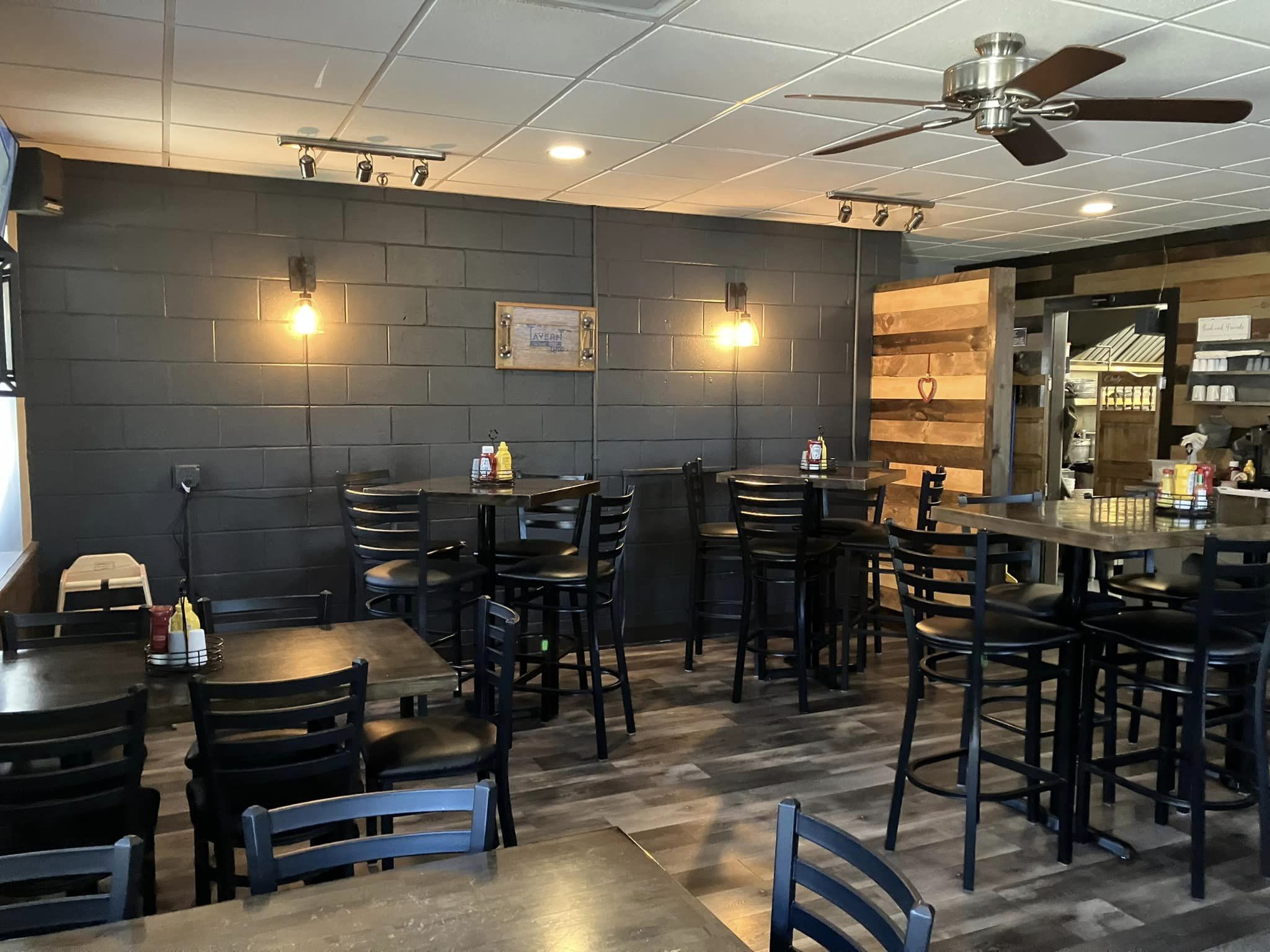 InsideDracut: Tavern Dials Up Tasty Eats - InsideLowell