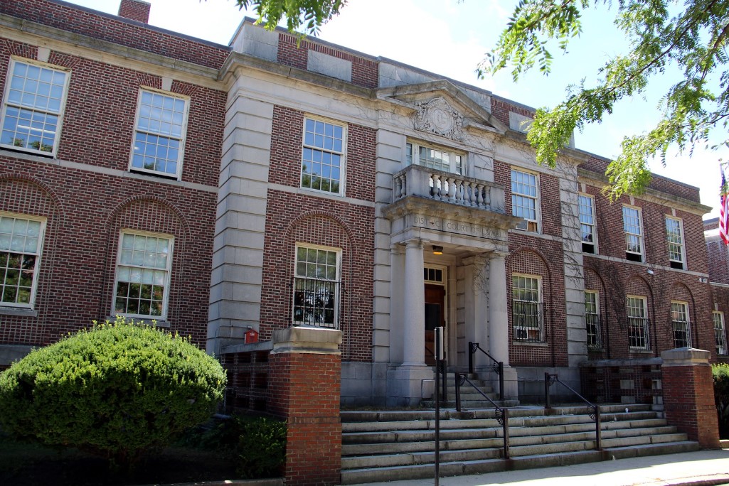 Former Court Houses Are Lowell's for $1 - InsideLowell
